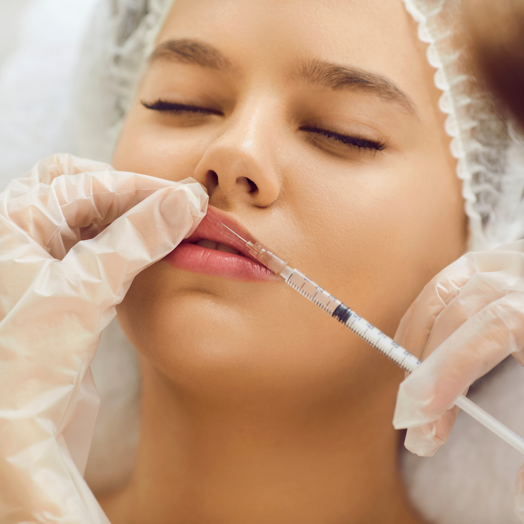 Posibles efectos secundarios del ácido hialurónico en labios | ICA®